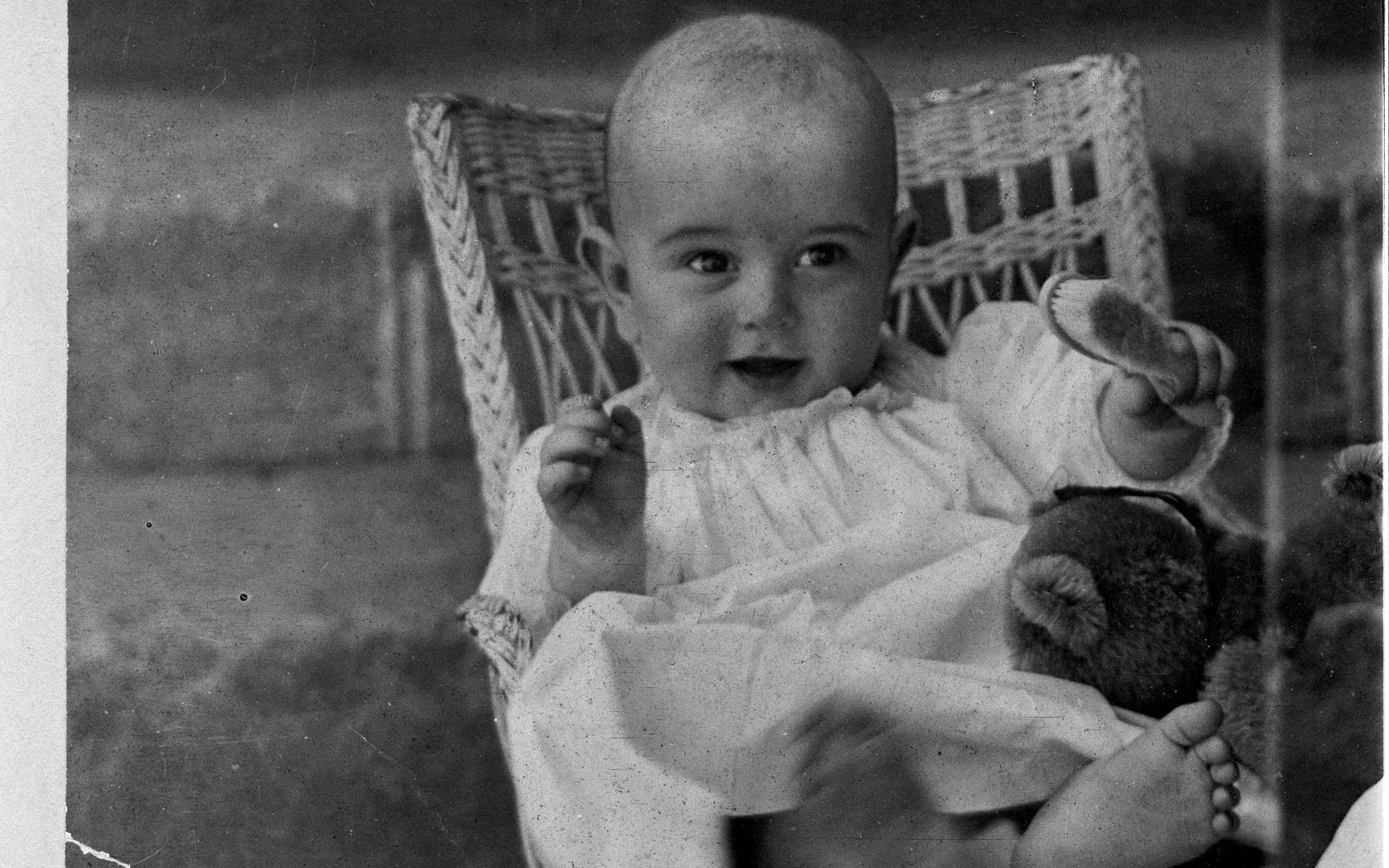 Photo - Lyndon B. Johnson at six months old - LBJ Library