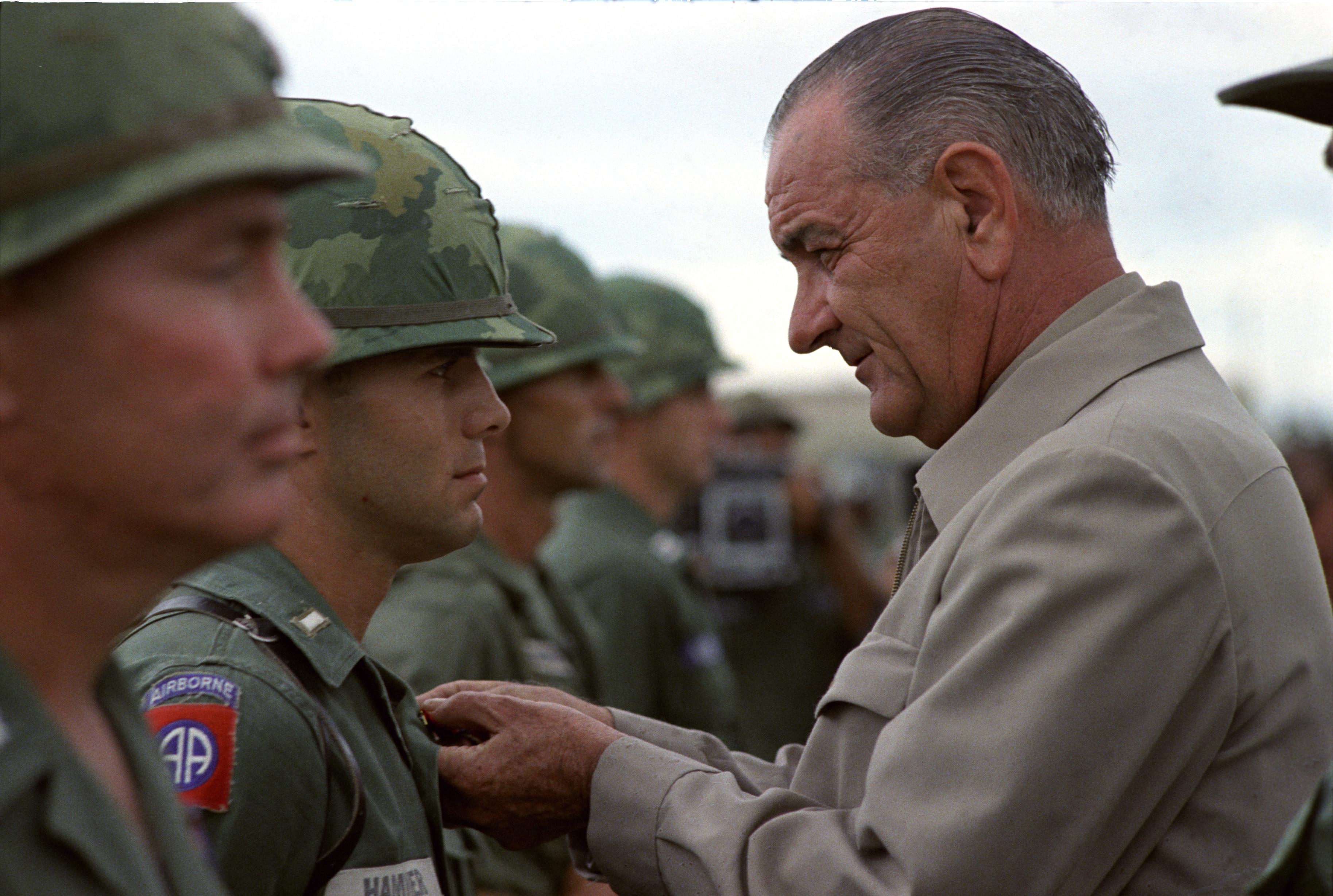 Photo - October 1966: President Johnson visits U.S. Soldiers at Cam ...