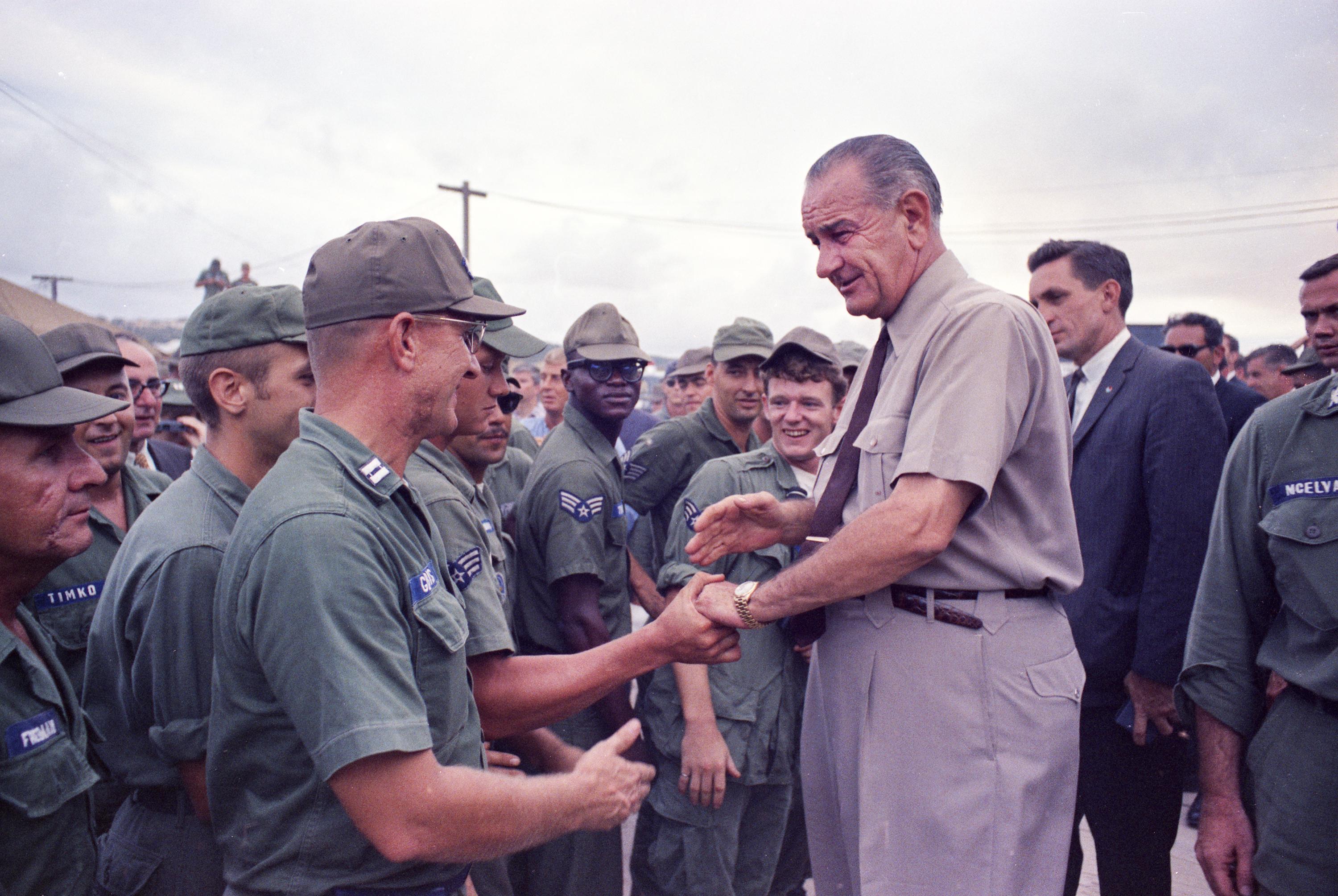 Photo - October 1966: President Johnson visits U.S. Soldiers at Cam ...