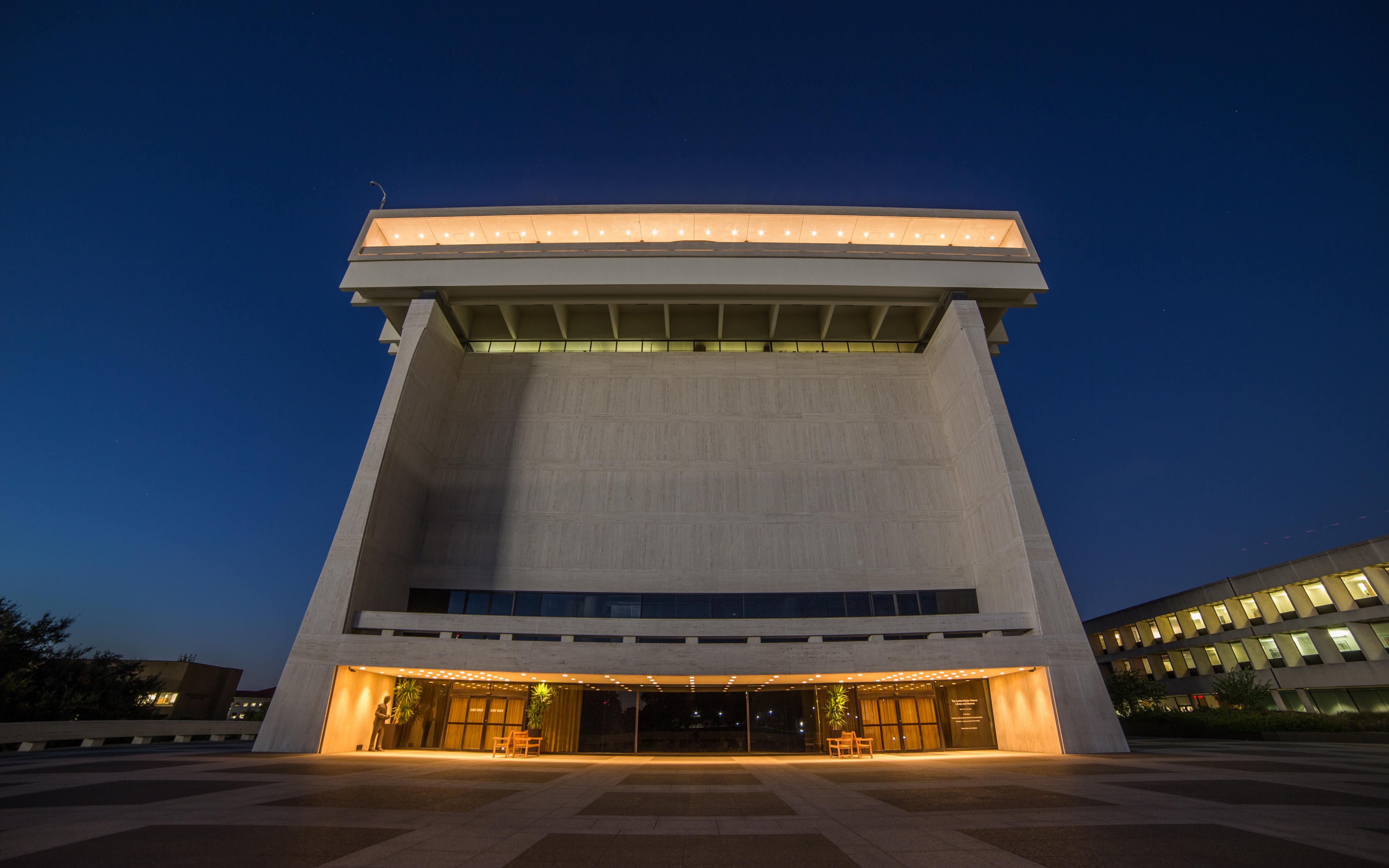 Photo - Exterior Library Photos - LBJ Library