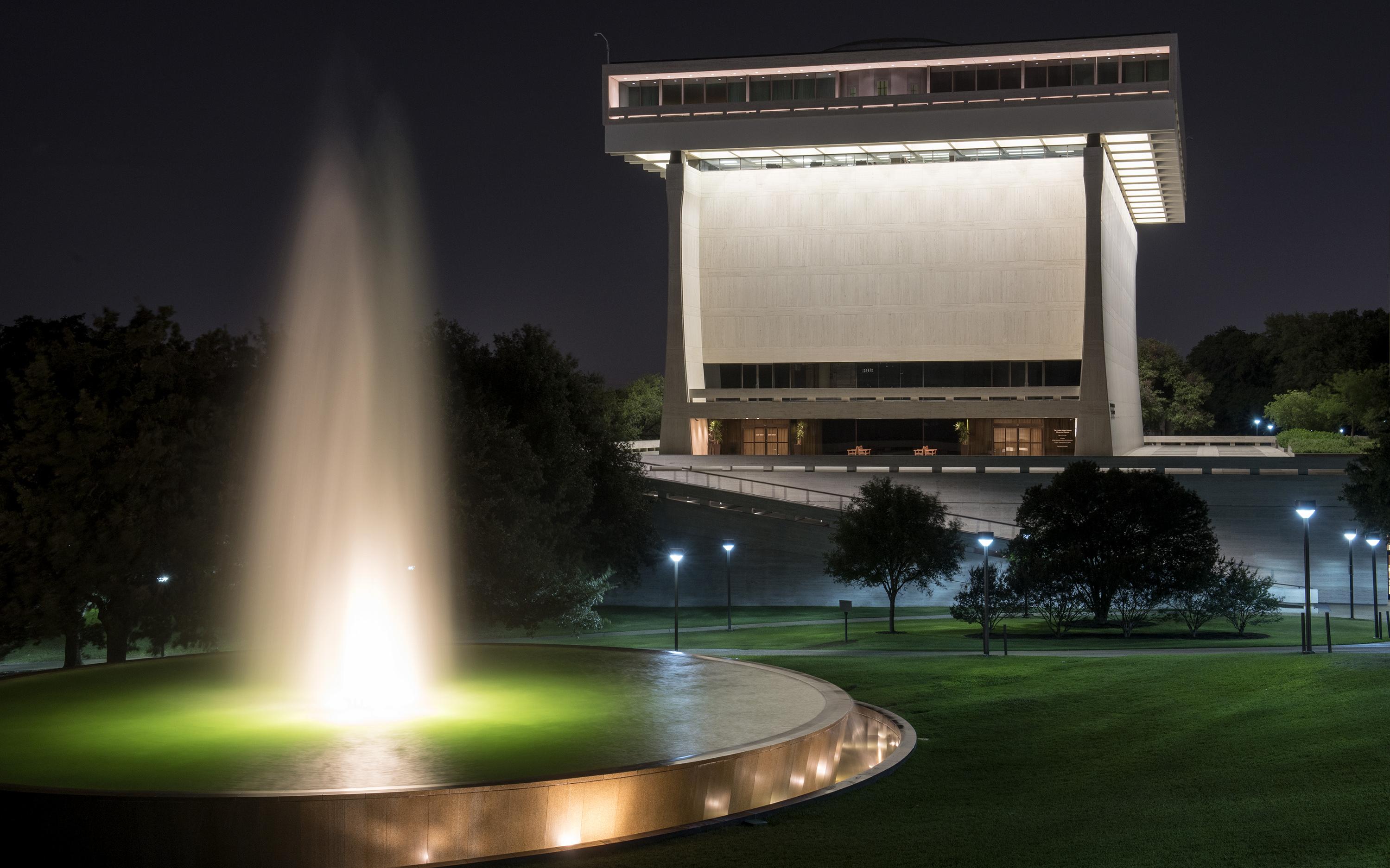 Photo - Exterior Library Photos - LBJ Library
