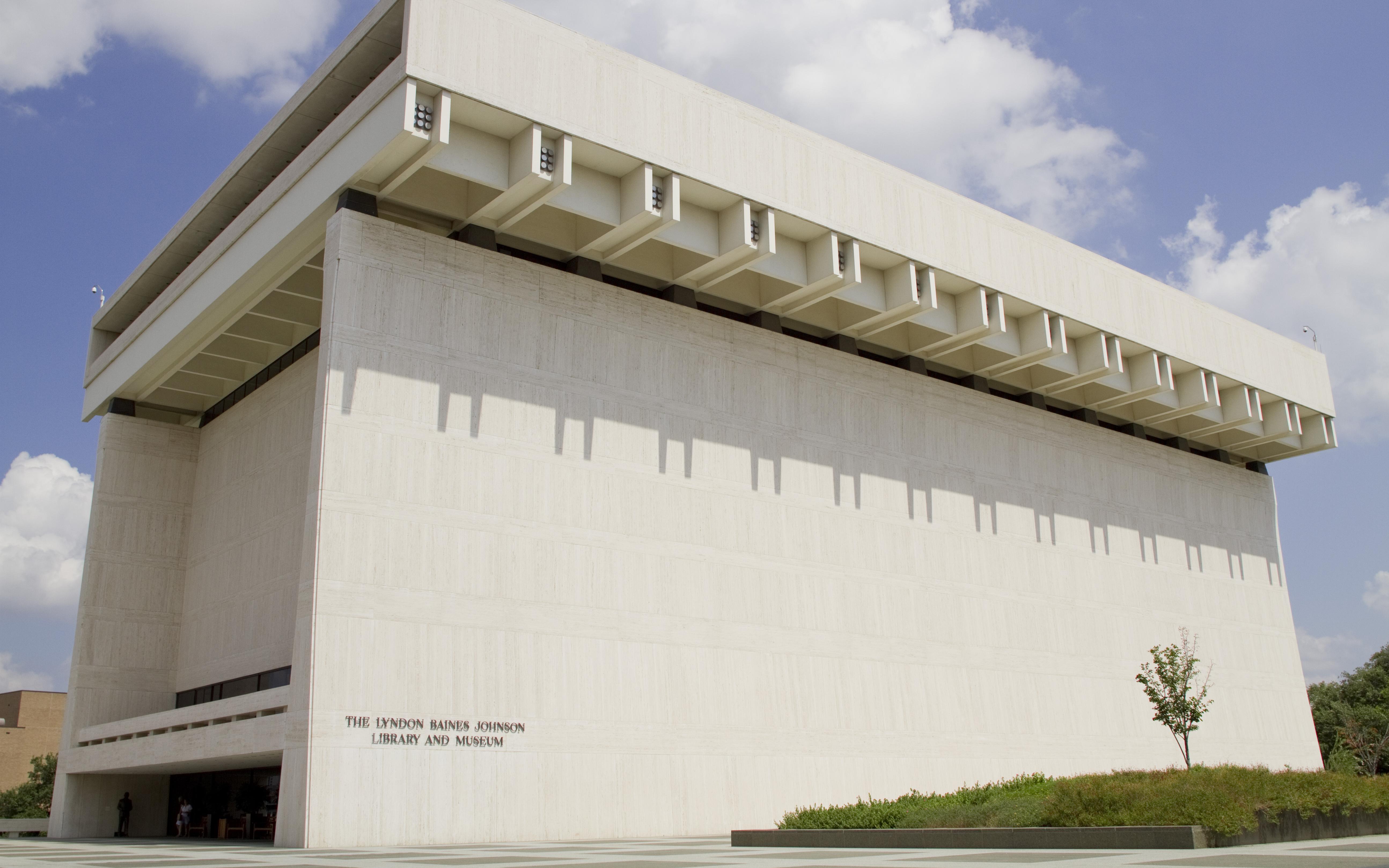 Photo - Exterior Library Photos - LBJ Library